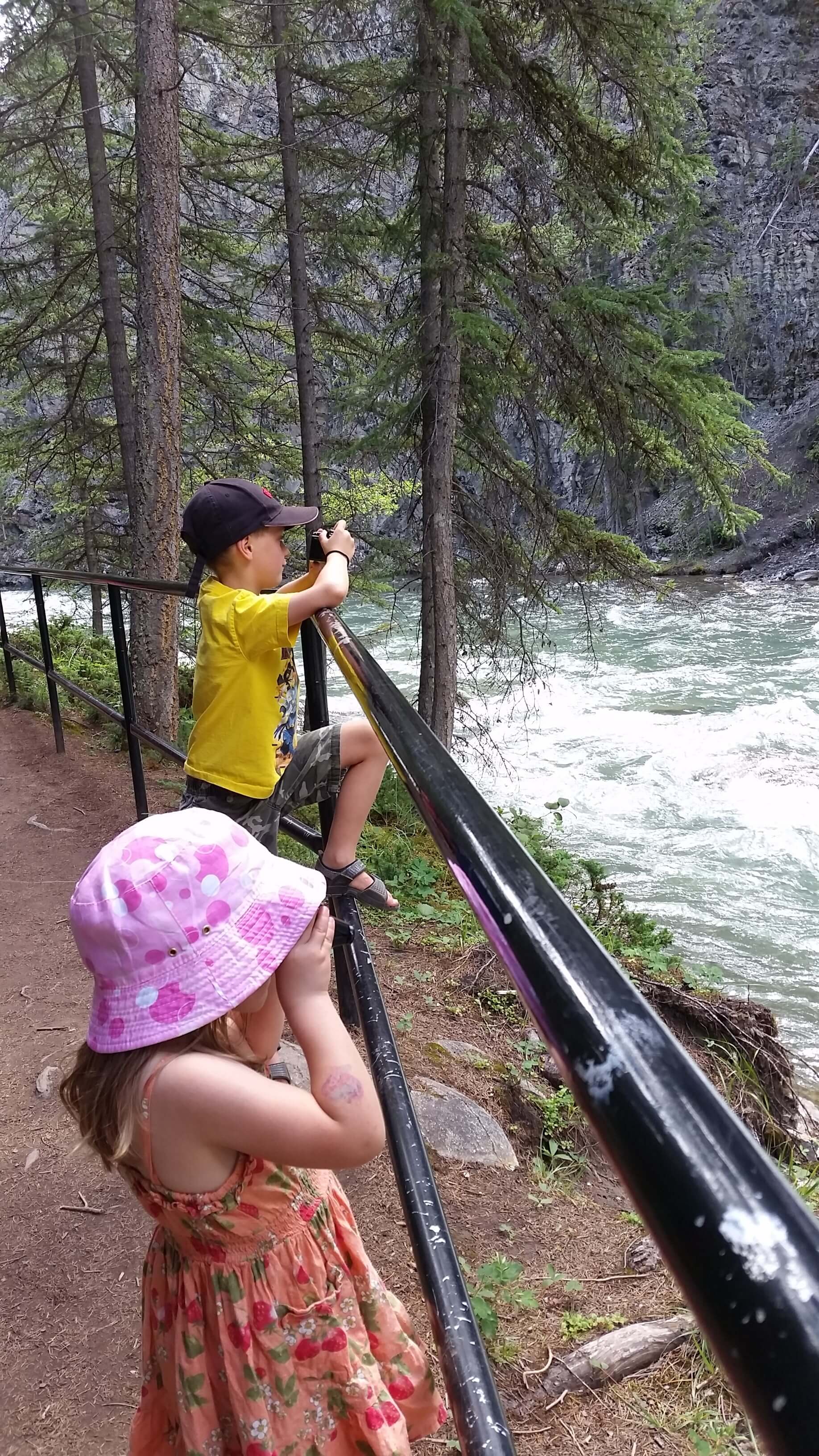 Top 10 Tips for Hiking with Kids ⋆ Take Them Outside