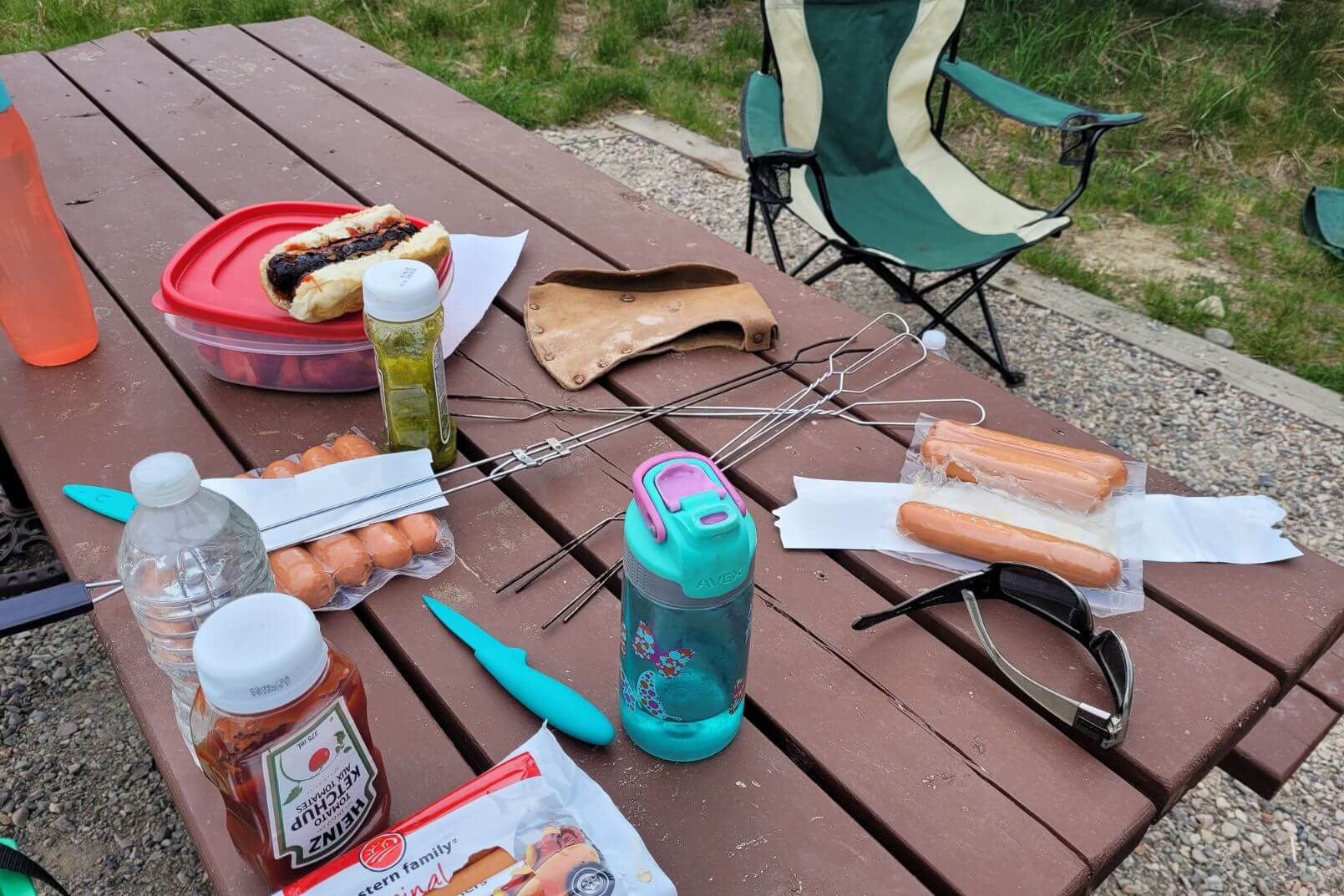 Practical and Easy Camping Lunch Ideas you need to try! ⋆ Take Them Outside