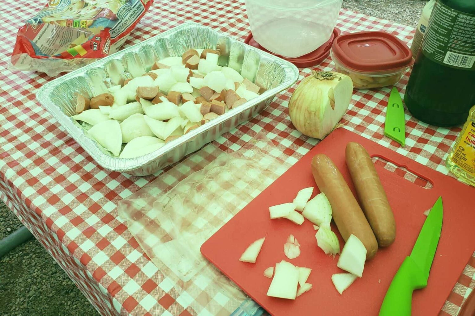 50 Quick & Easy RV Camping meals the whole family will love! ⋆ Take ...
